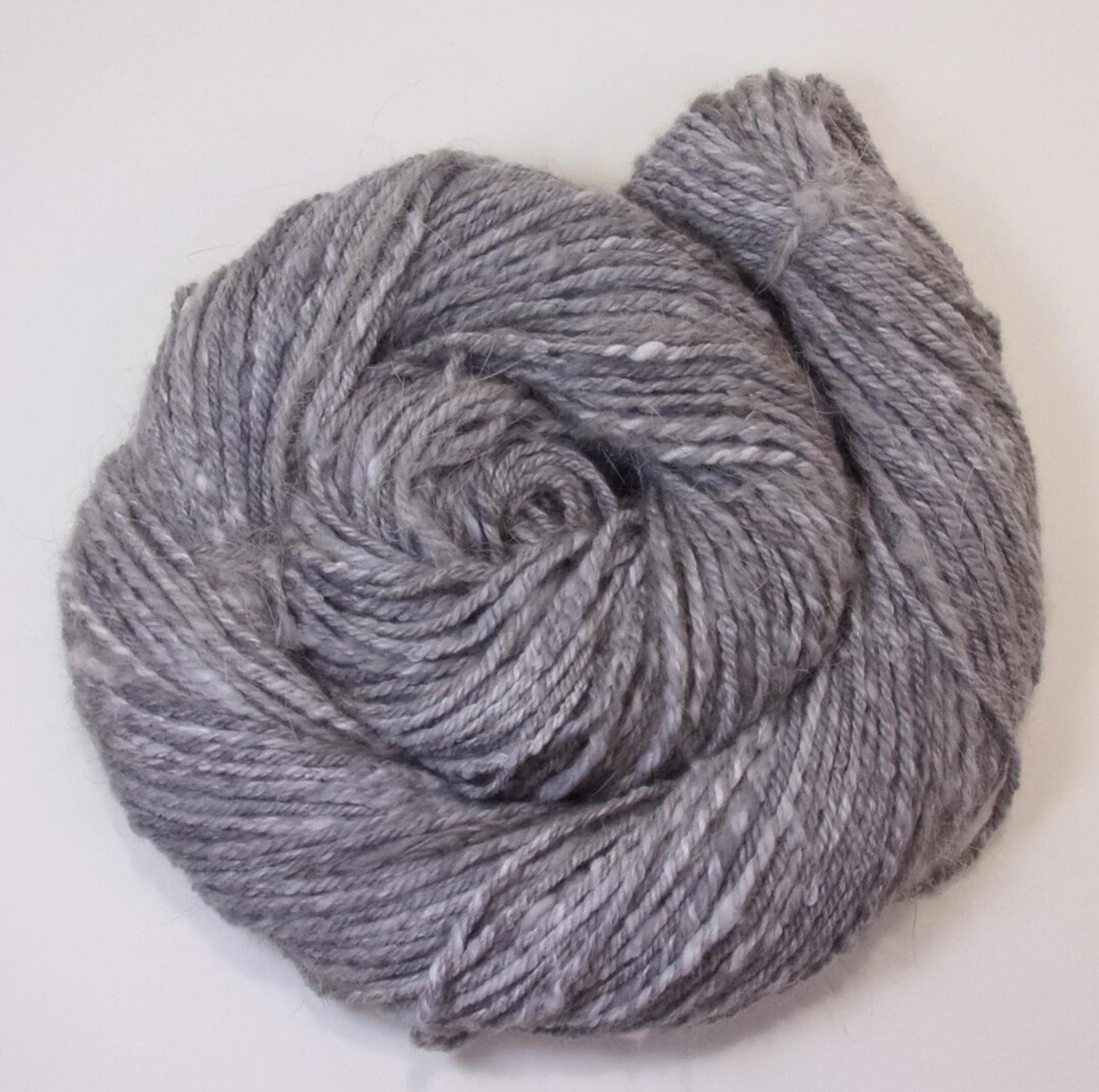 Handspun Angora Rabbit Yarn 208 Yds. From Taras 4.1 Oz. - Etsy