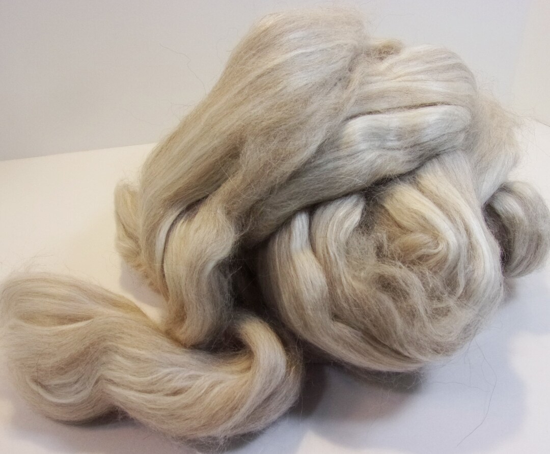 Luxury Silver Alpaca/mulberry Silk Blend 75/25 Combed Top / Roving ...