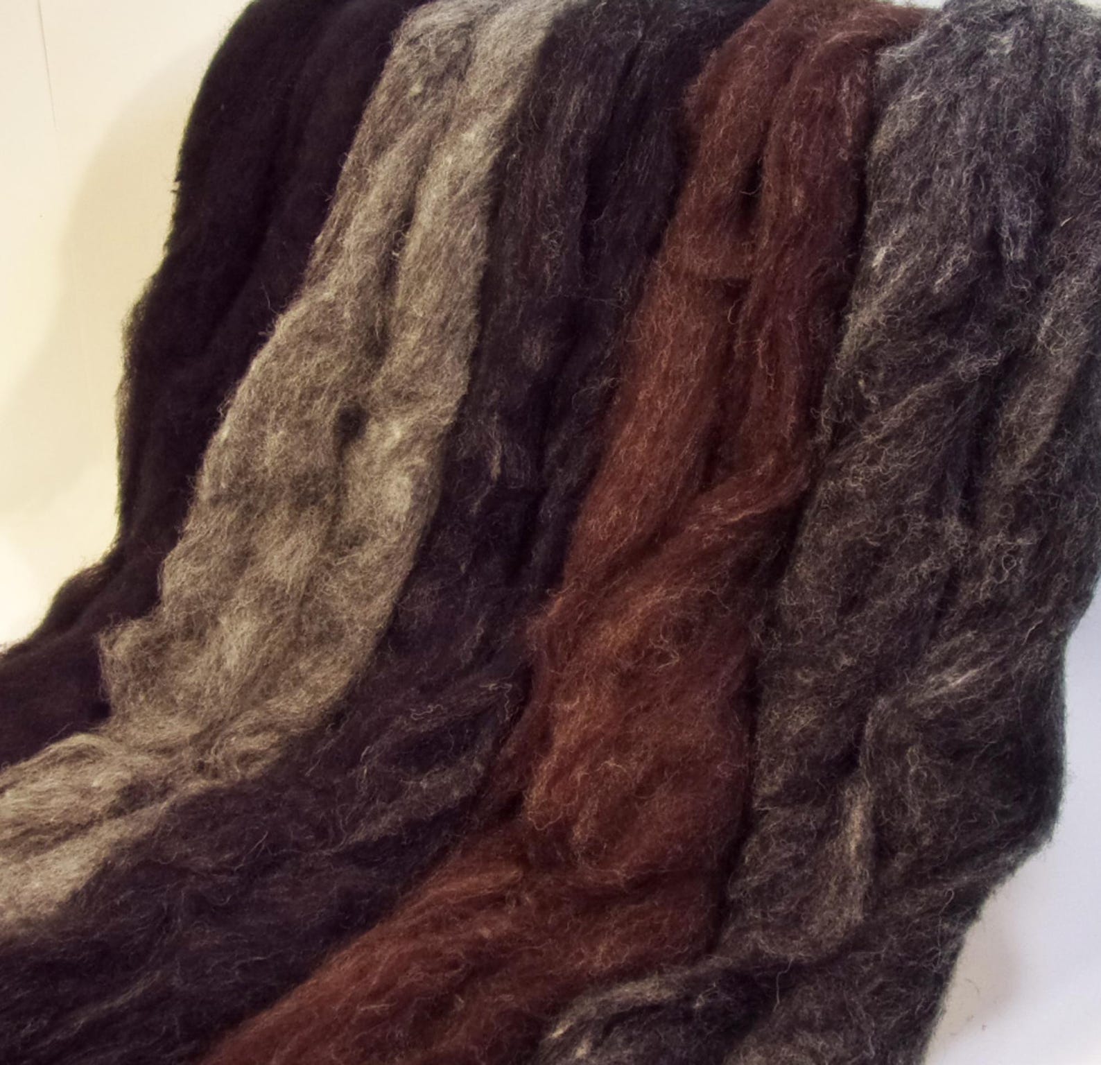 Corriedale "dark Tones Collection" of 5 Carded Roving (dyed Wool Sliver ...