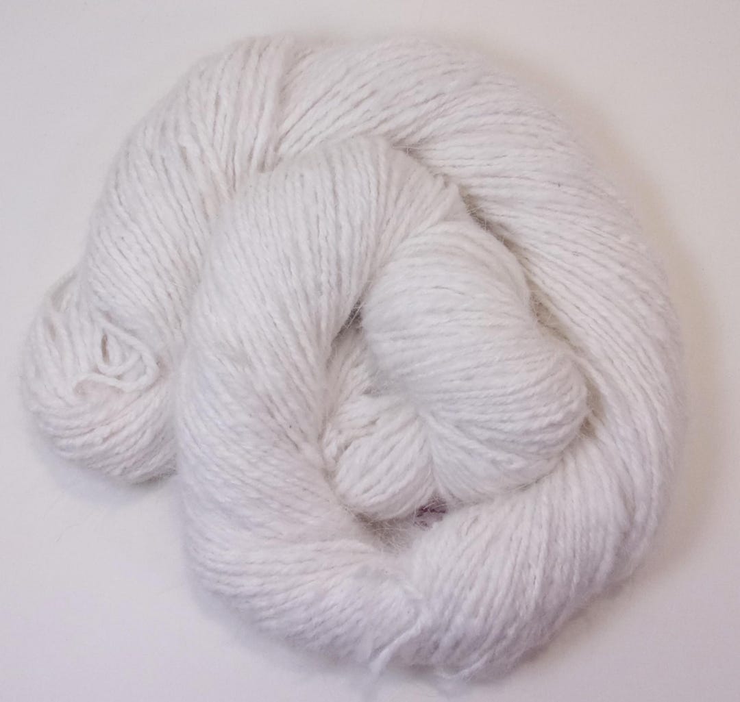 Handspun Angora Rabbit Yarn 176 Yds. From Roxie 3.5 Oz. - Etsy