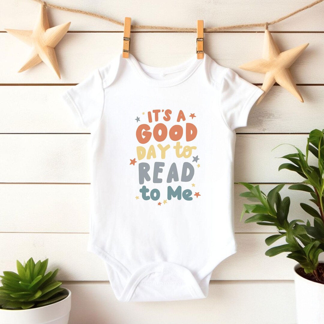 Read to Me Baby Onesie, Book Lover Baby Bodysuit, Little Reader Baby ...