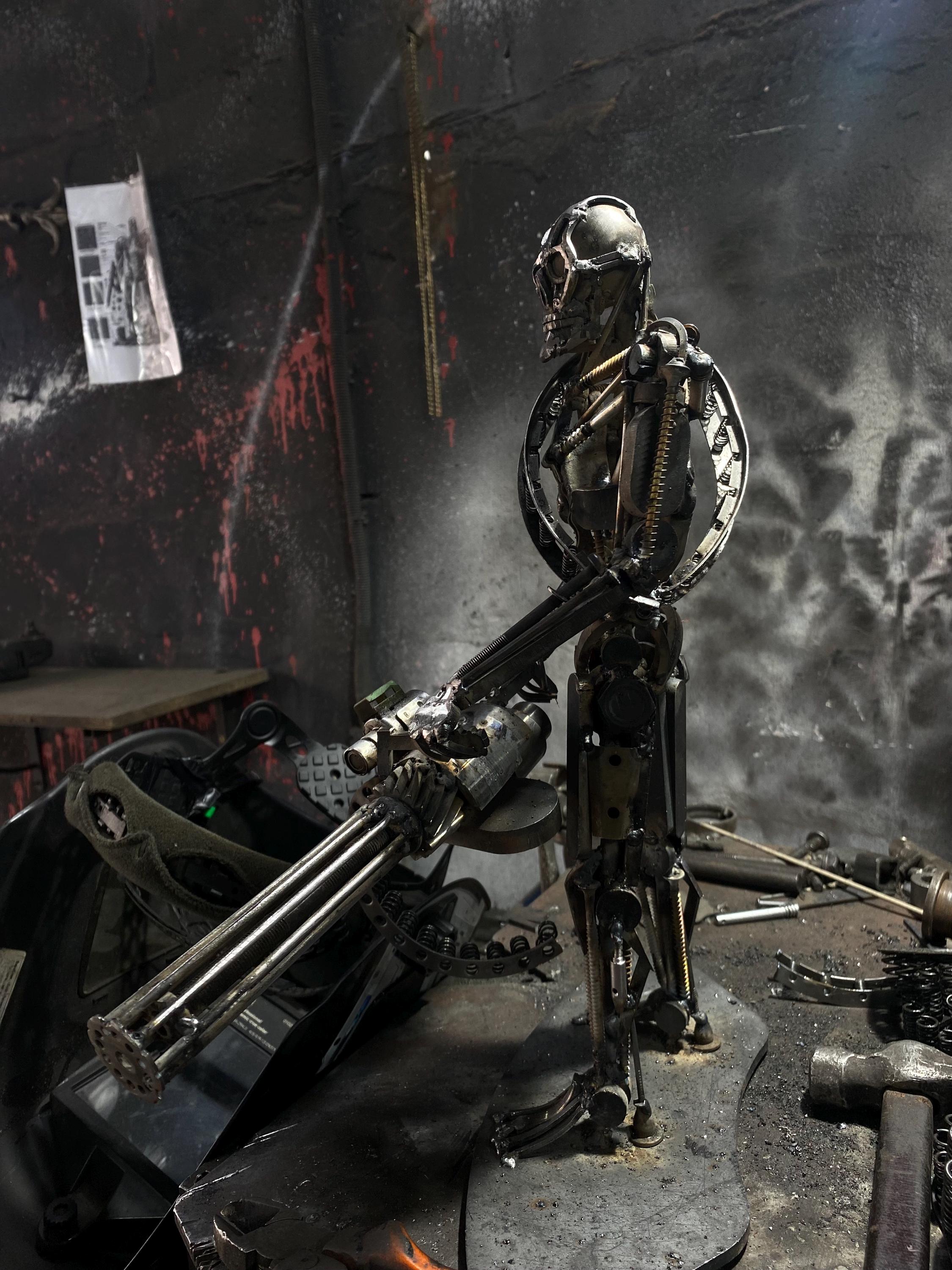Terminator T-800 Figure Steampunk Scrapmetal Welded Modern Sculpture 16 ...