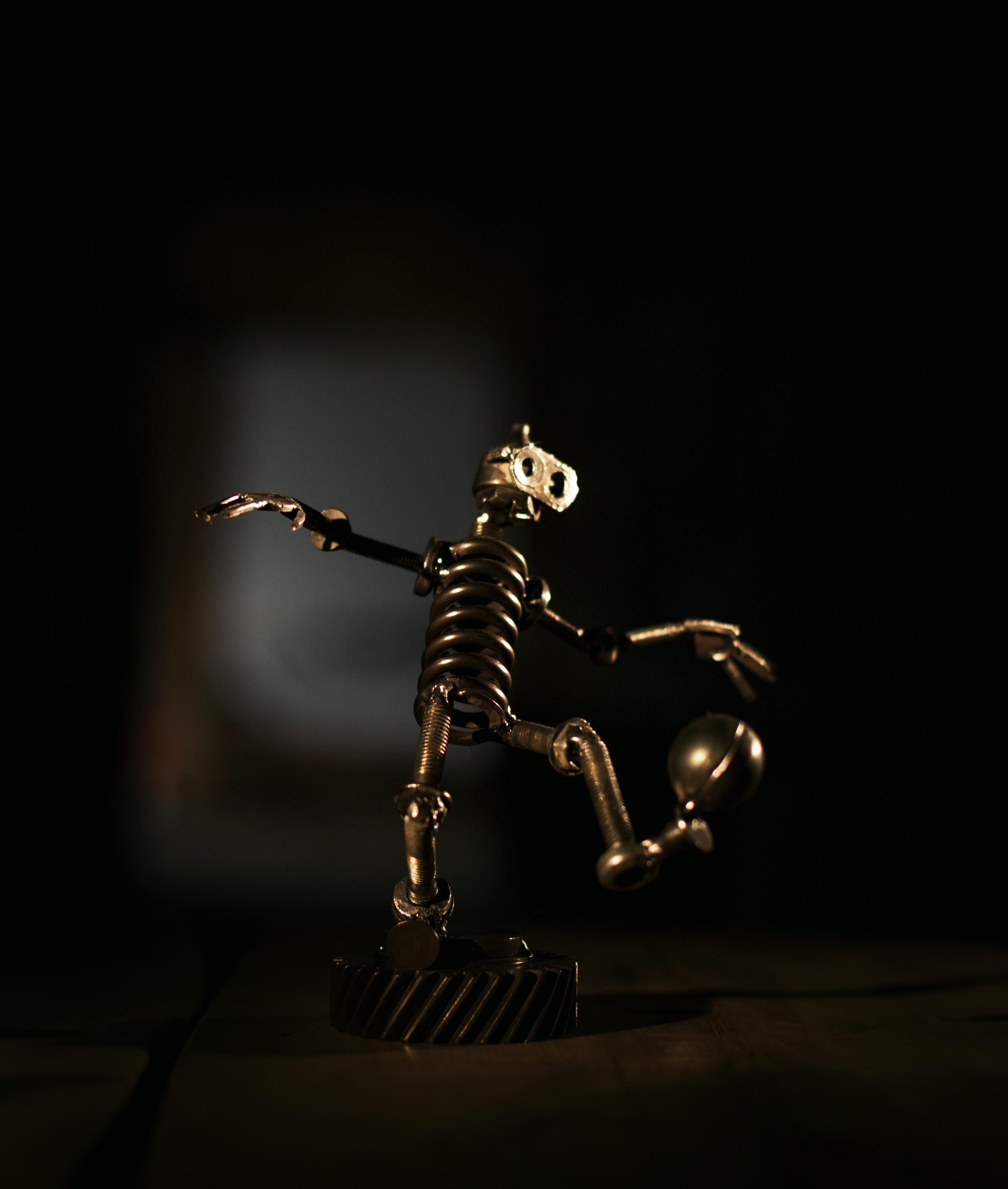 Welded Iron Spring Football Player Sculpture: Scrap Metal Art - Etsy