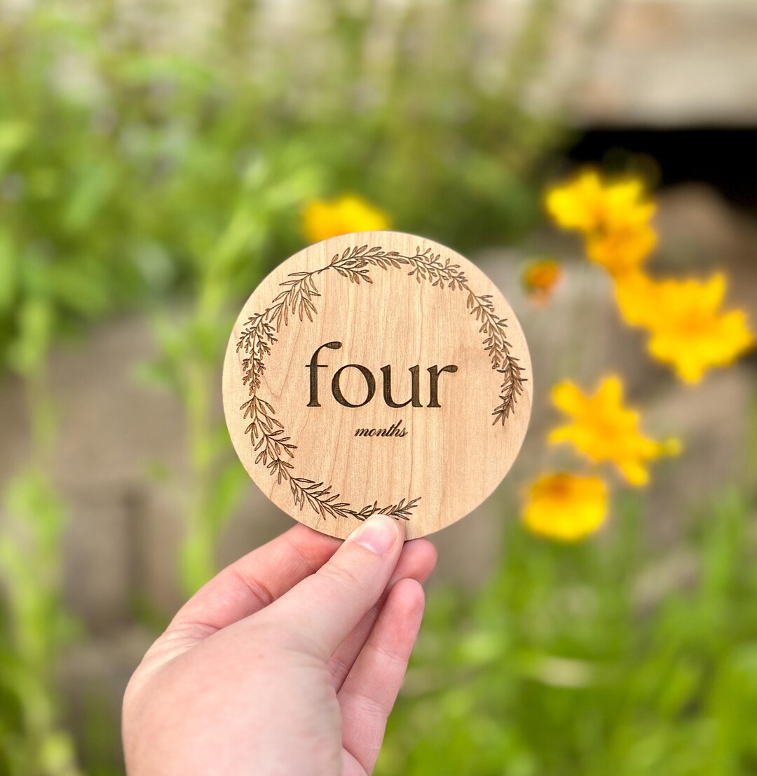 Leafy Baby Milestone Marker Set | Laser Engraved Wood Signs | Hello ...