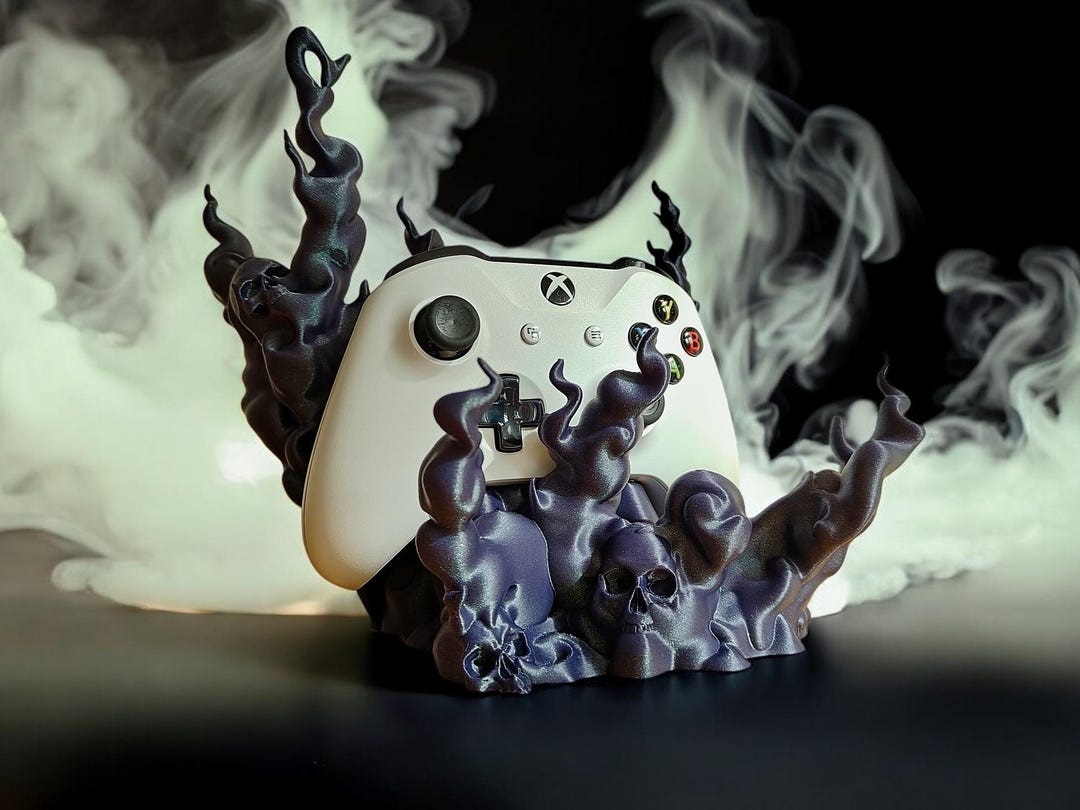 Spooky Skull Game Controller Holder / Stand for PS5, Xbox, Nintendo ...