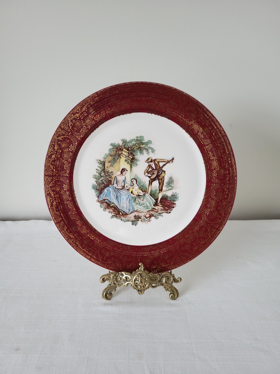 10" Vintage Serenade Plate by Sebring Pottery Co. U.S.A. A-50, Burgundy ...