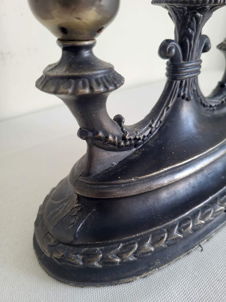 Vintage Tiffany Style Lilly Shape Glass Bronze Table Lamp, Bed Light ...