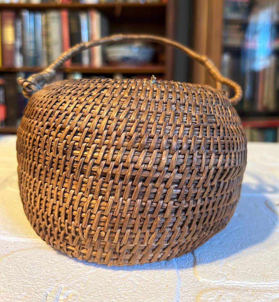 Old Haida Basket From the Northwest Coast in Very Good Condition, Solid ...