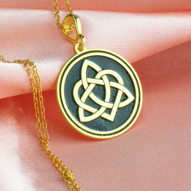 Triquetra Knot Amulet Religious Irish Knot Pendant Necklaces Real 14k ...
