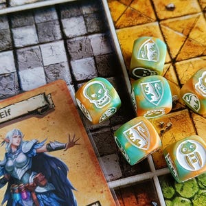 Heroquest Dice Set – Custom Engraved Acrylic Dungeon Crawler Dice - Etsy