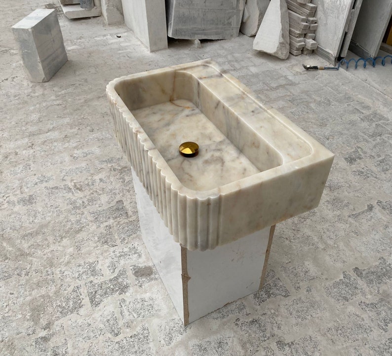 Calacatta Viola Marble Sink: Floating Vanity With Backsplash - Etsy