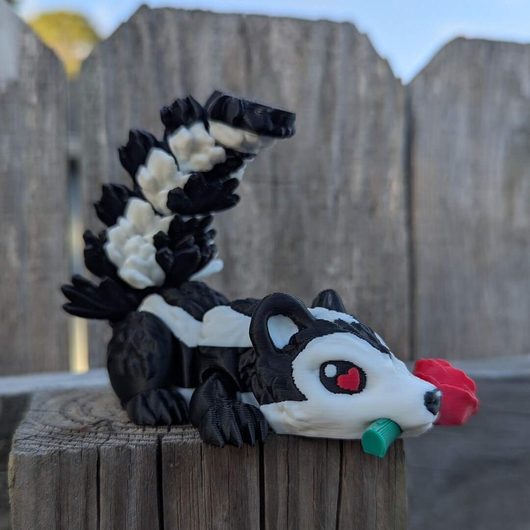 Flexi Skunk With Rose 3D Printed Articulated Figure: Poseable ...