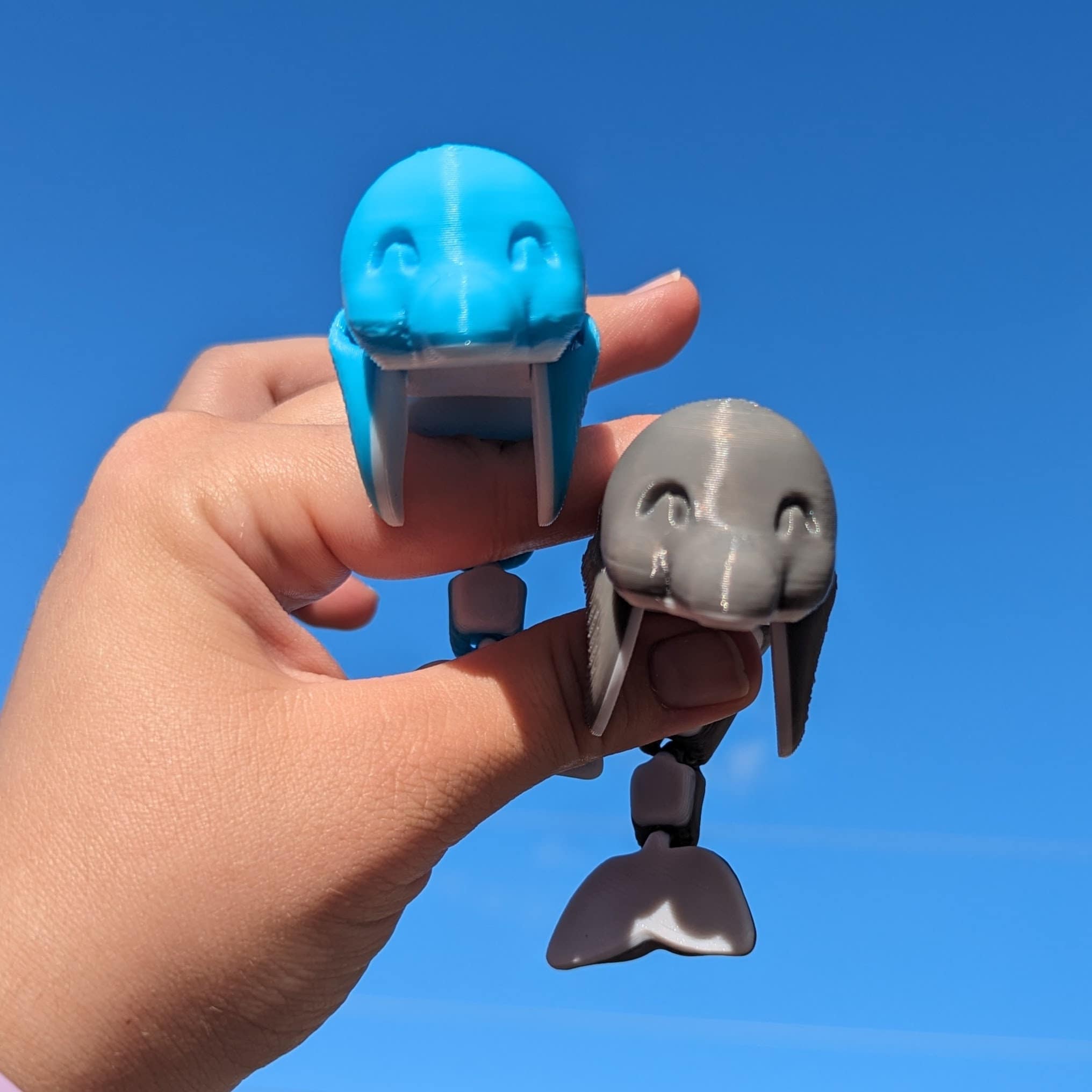 Dolphin 3D Printed Flexi Fidget Figurine - Adorable Stress Relief ...