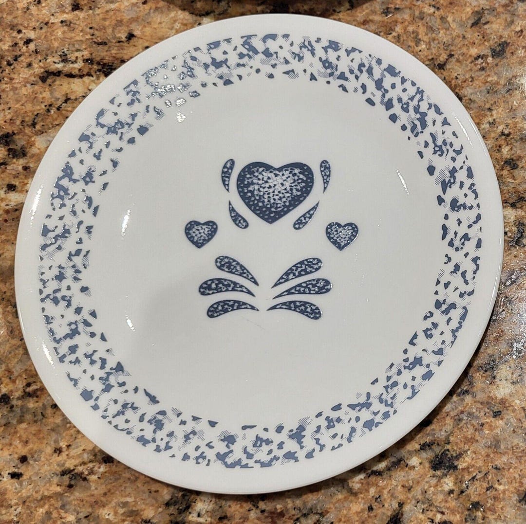 Corelle BLUE HEARTS (4) 10 1/4" Dinner Plates and (4) 6.75" Dessert ...