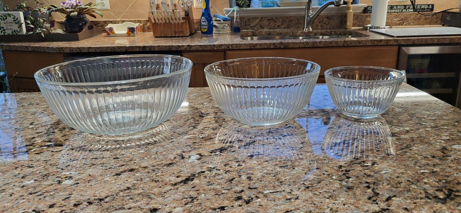 VNTG Set of 3 Pyrex Ribbed Clear Glass Nesting/mixing Bowls 7401-S 7402 ...