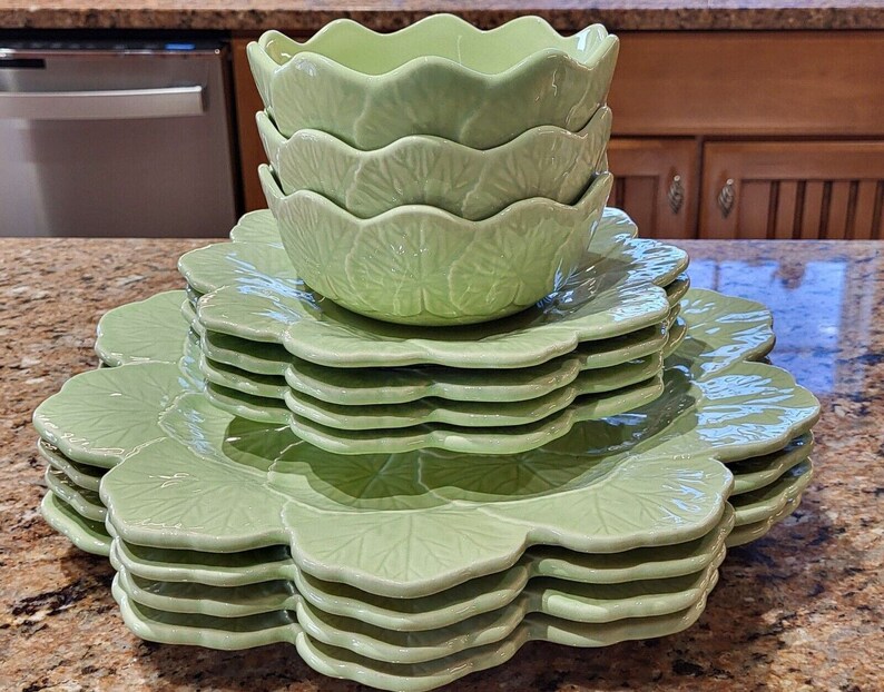 Rare BORDALLO PINNEIRO PORTUGAL Geranium Light Green Dishes set of 11 ...