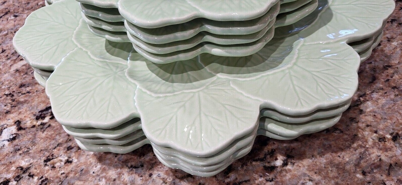 Rare BORDALLO PINNEIRO PORTUGAL Geranium Light Green Dishes set of 11 ...