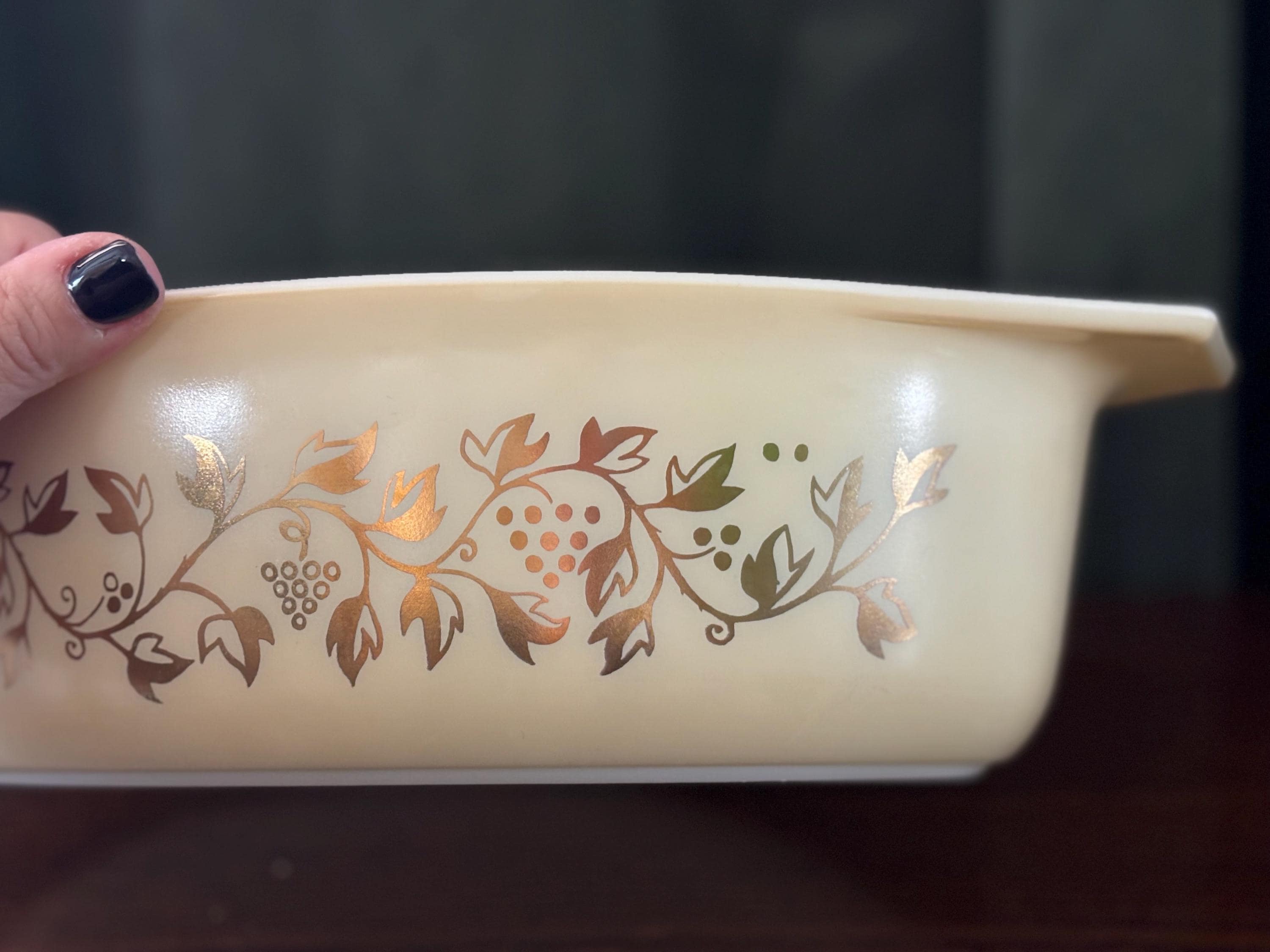 Vintage Pyrex, 1959, Golden Grapes, Cream Colored, Casserole Dish, 045 ...