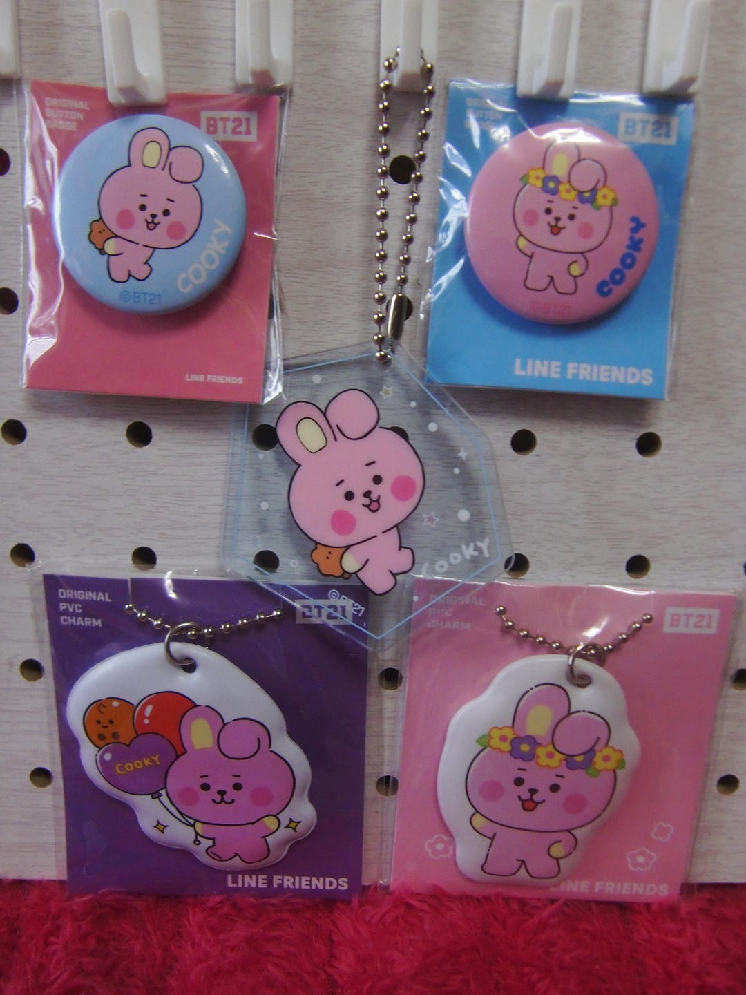 BT21 COOKY Keychain Can Badge K-pop (jungkook) Charms - Etsy