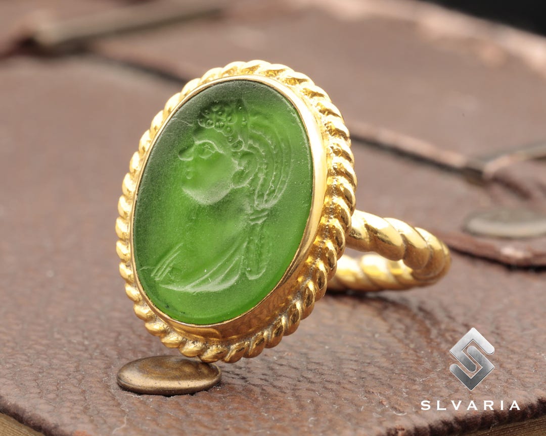 Indian Portrait Ring, Green Intaglio Glass Ring, 24K Gold Vermeil Ring ...
