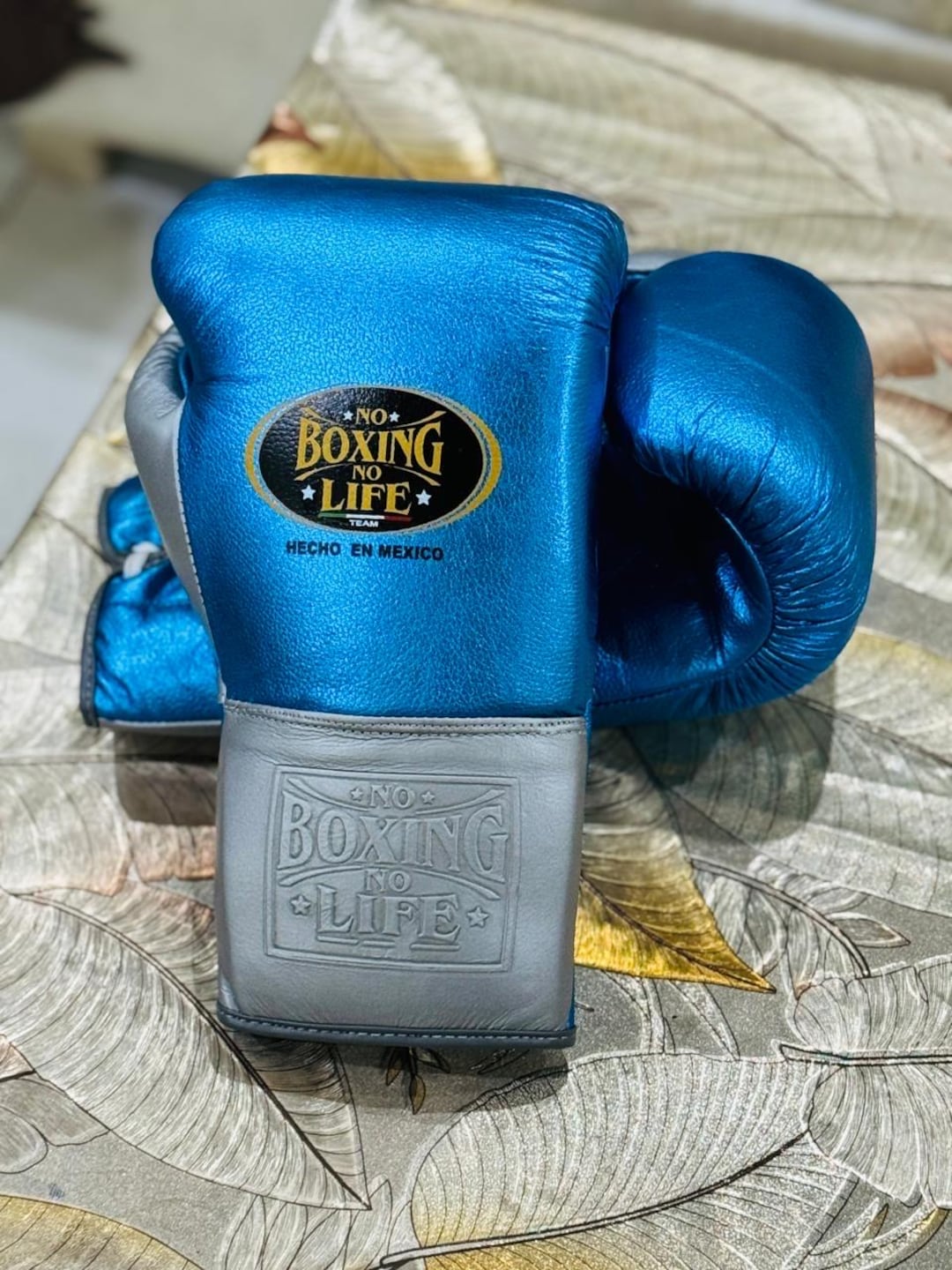 Professional No Boxing No Life Boxing Gloves for Professional Fighter ...