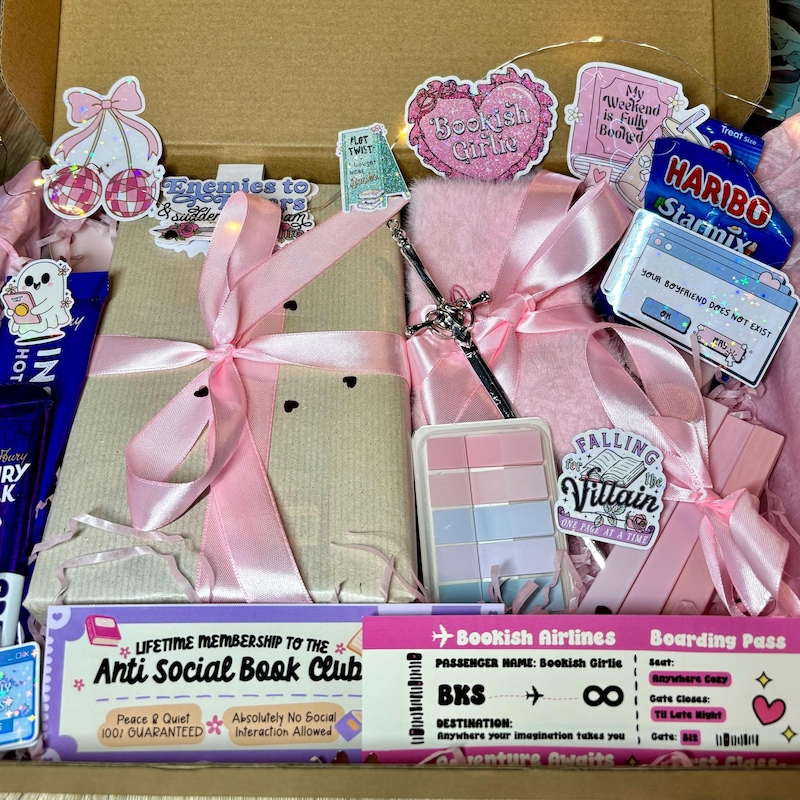 Cozy Bookish Mystery Box - Etsy UK