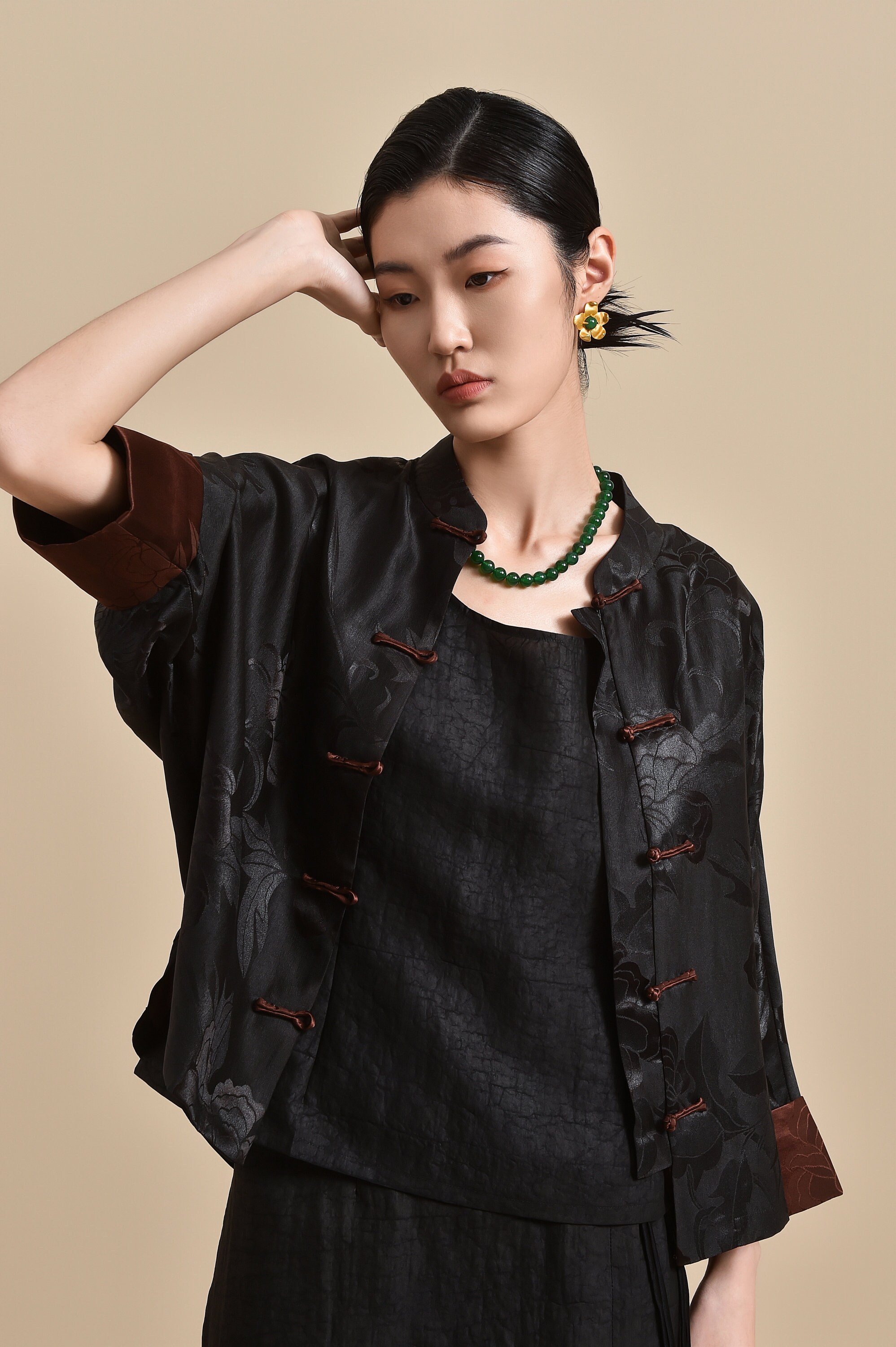 Elegant Black Jacquard Mud Silk Jacket, 100% Mulberry Silk Naturally ...