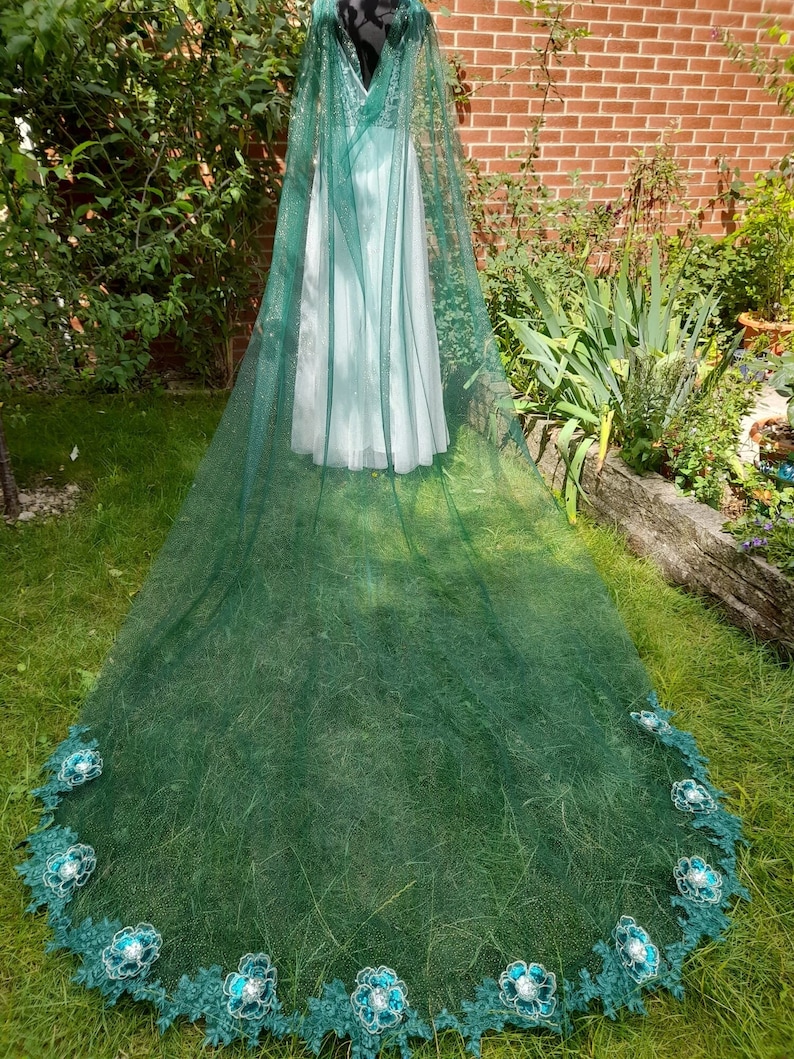Elegant Emerald Green Wedding Cape Veil With 3D Floral Details and ...