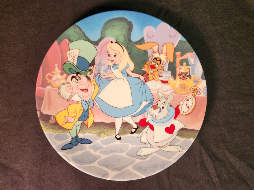 Vintage alice in Wonderland 3rd Plate Disney From Treasured - Etsy