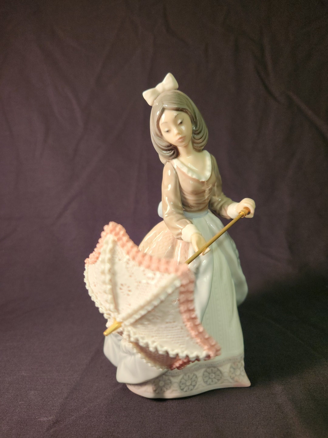 LLADRO 5210 jolie Porcelain Figurine Lady Opening Umbrella - Etsy