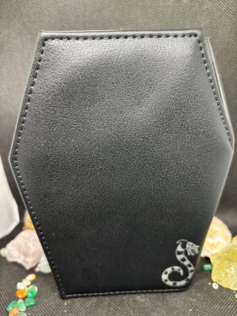 Never Trust the Living Card Holder Halloween Wallet Spooky Credit Card ...