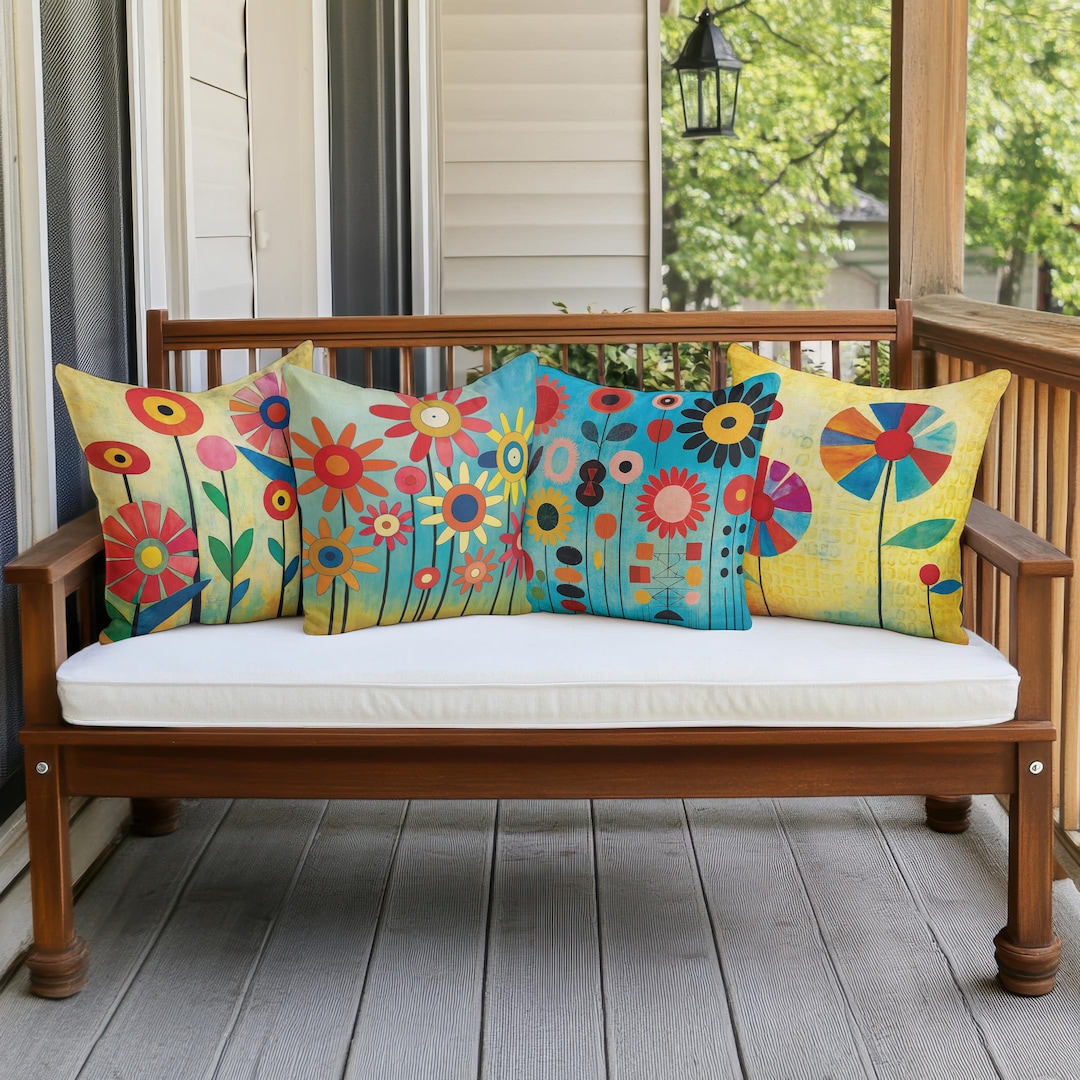 Retro Floral Outdoor Throw Pillow, Distressed Look Vintage Flowers ...