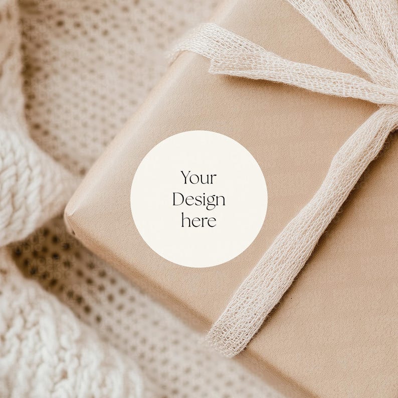Round Sticker Mockup, Branding Mockup, Favor Gift Box Round Sticker ...