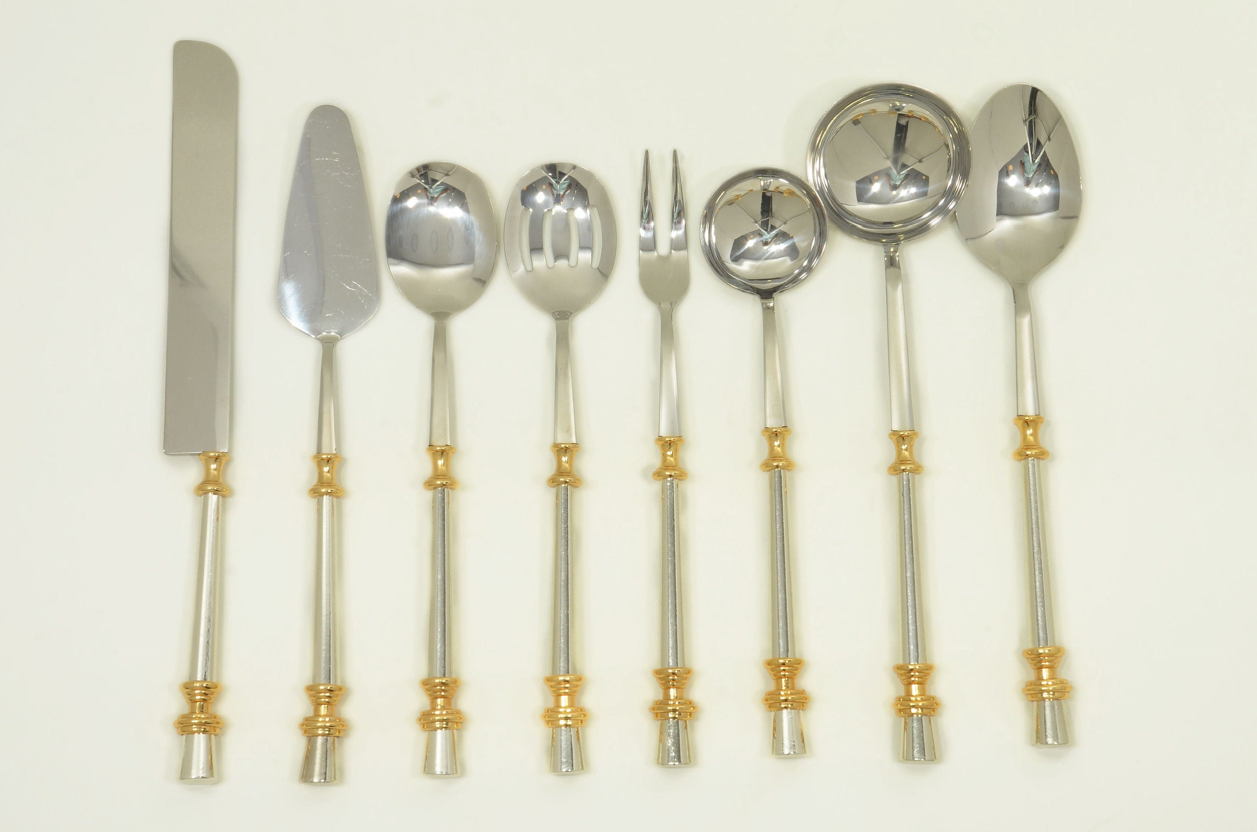 Elevate Your Dining Experience With Our 8-piece Utensil Set in Gold and ...