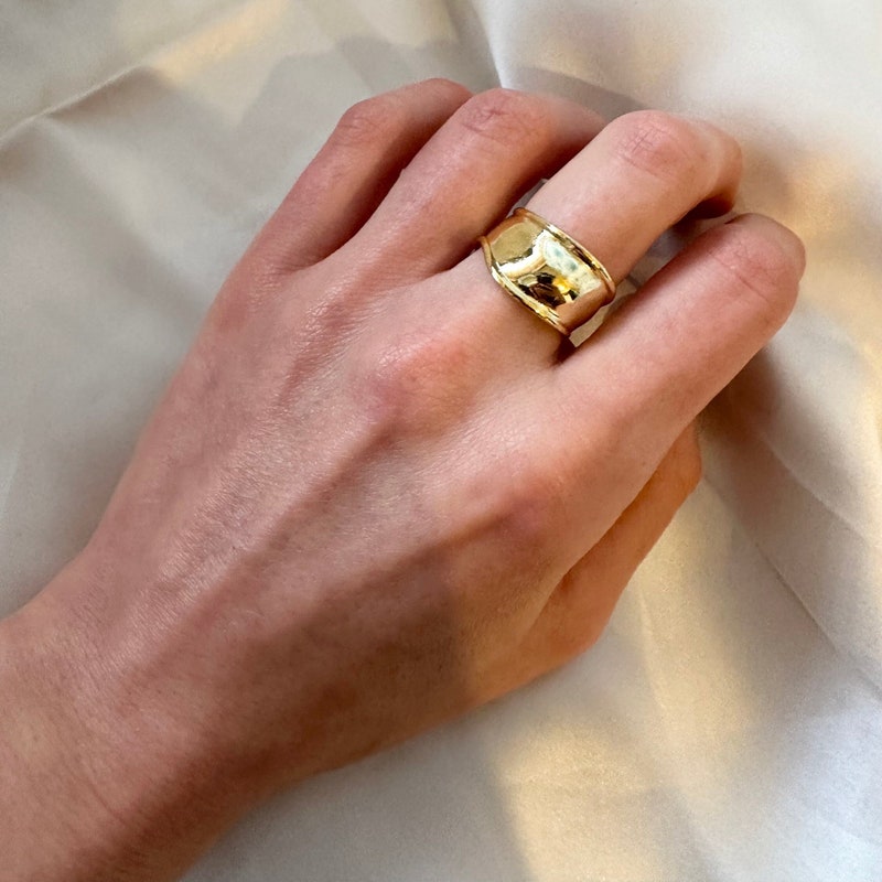 Big Gold Ring - Etsy