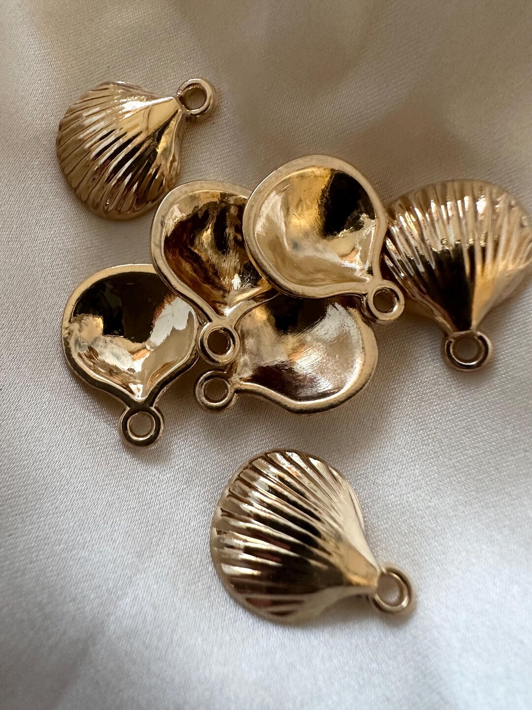 Gold Shell Charm Mini Shell Jewellery Making DIY Jewellery Charm for ...