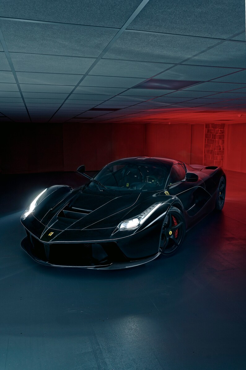 Ferrari Laferrari in Studio - Black Ferrar, Ferrari at Night, Ferrari ...