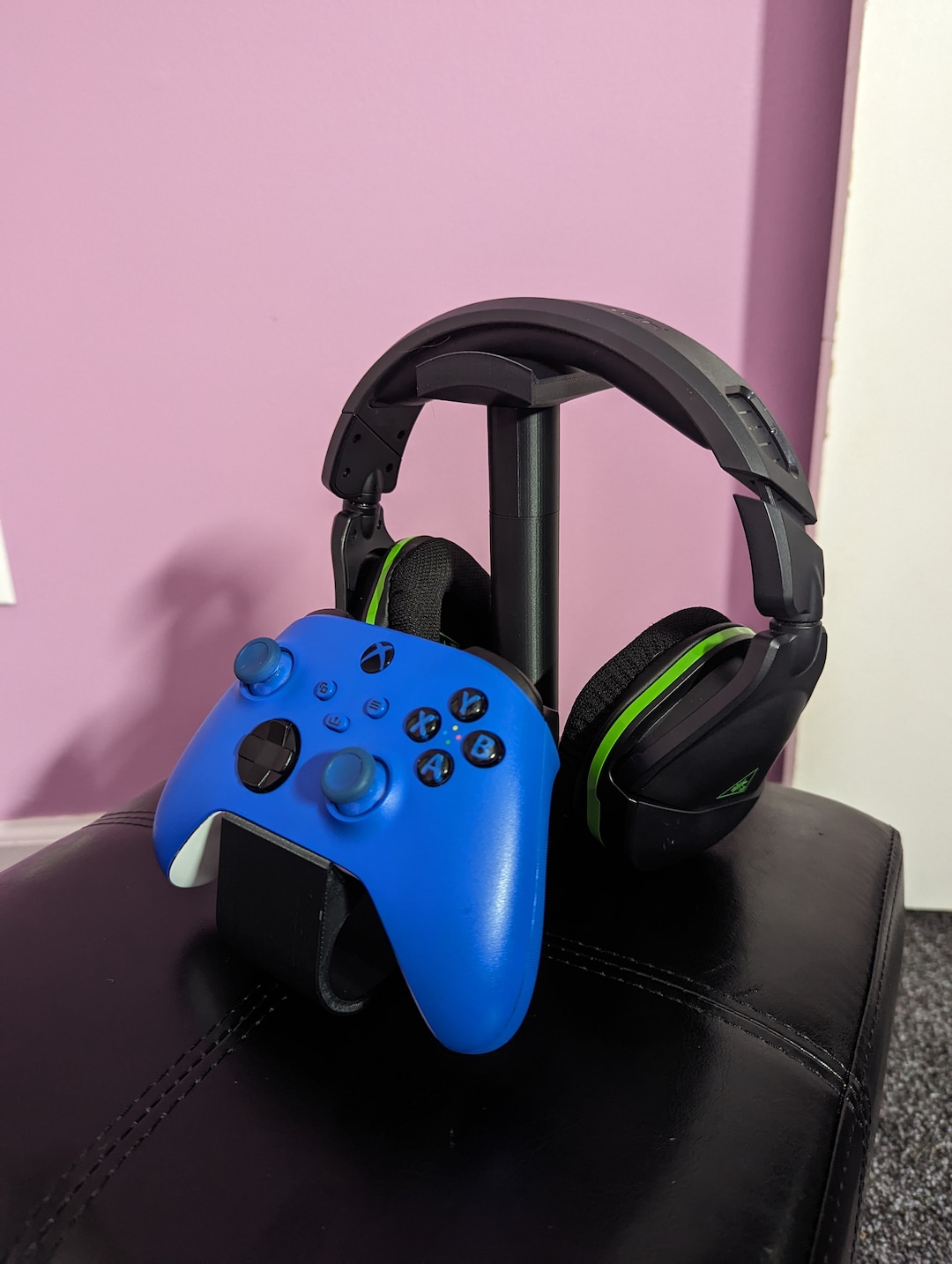 3D Printed Gaming Controller Headset Stand | Universal Desktop ...