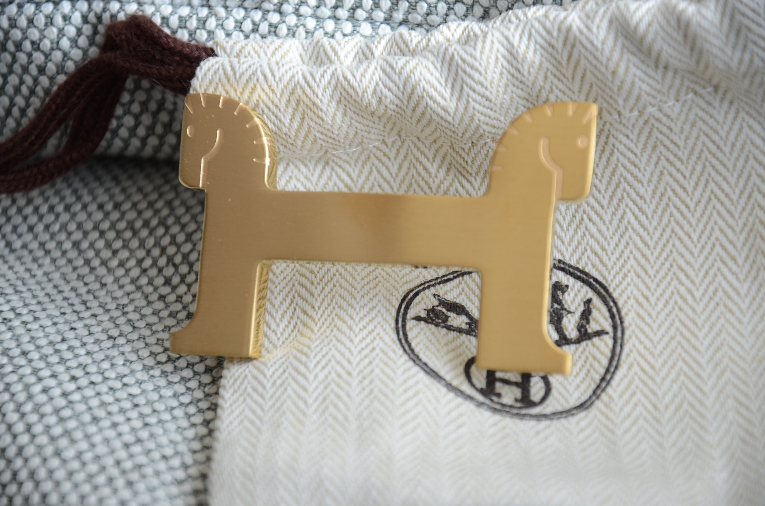 Vintage H 32mm Hermes Belt Buckle Gold Brushed Horse Heads Rodeo ...