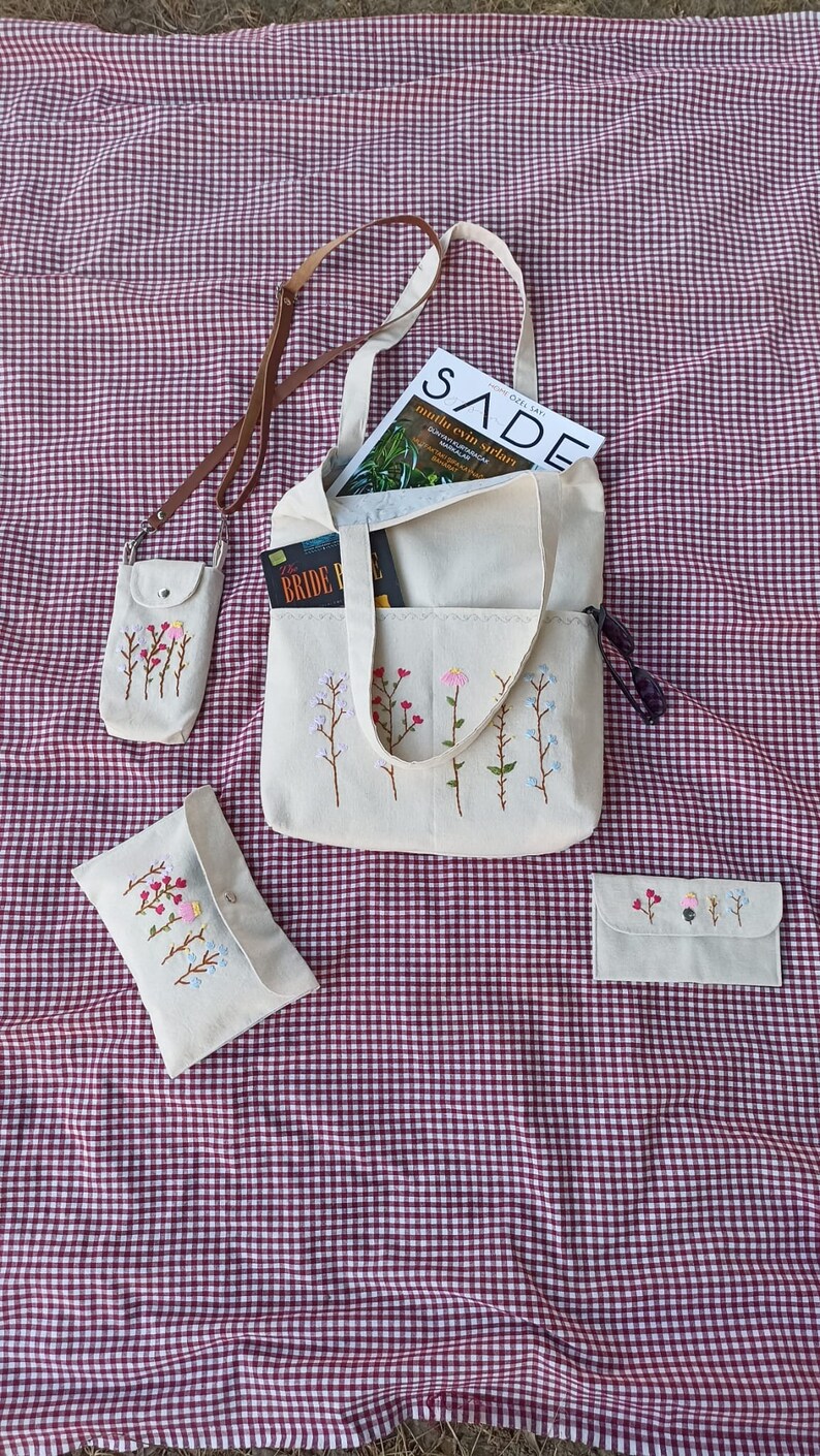 Embroidered Tote Bag, Handmade Linen Bag With Zipper and Pockets, Hand ...