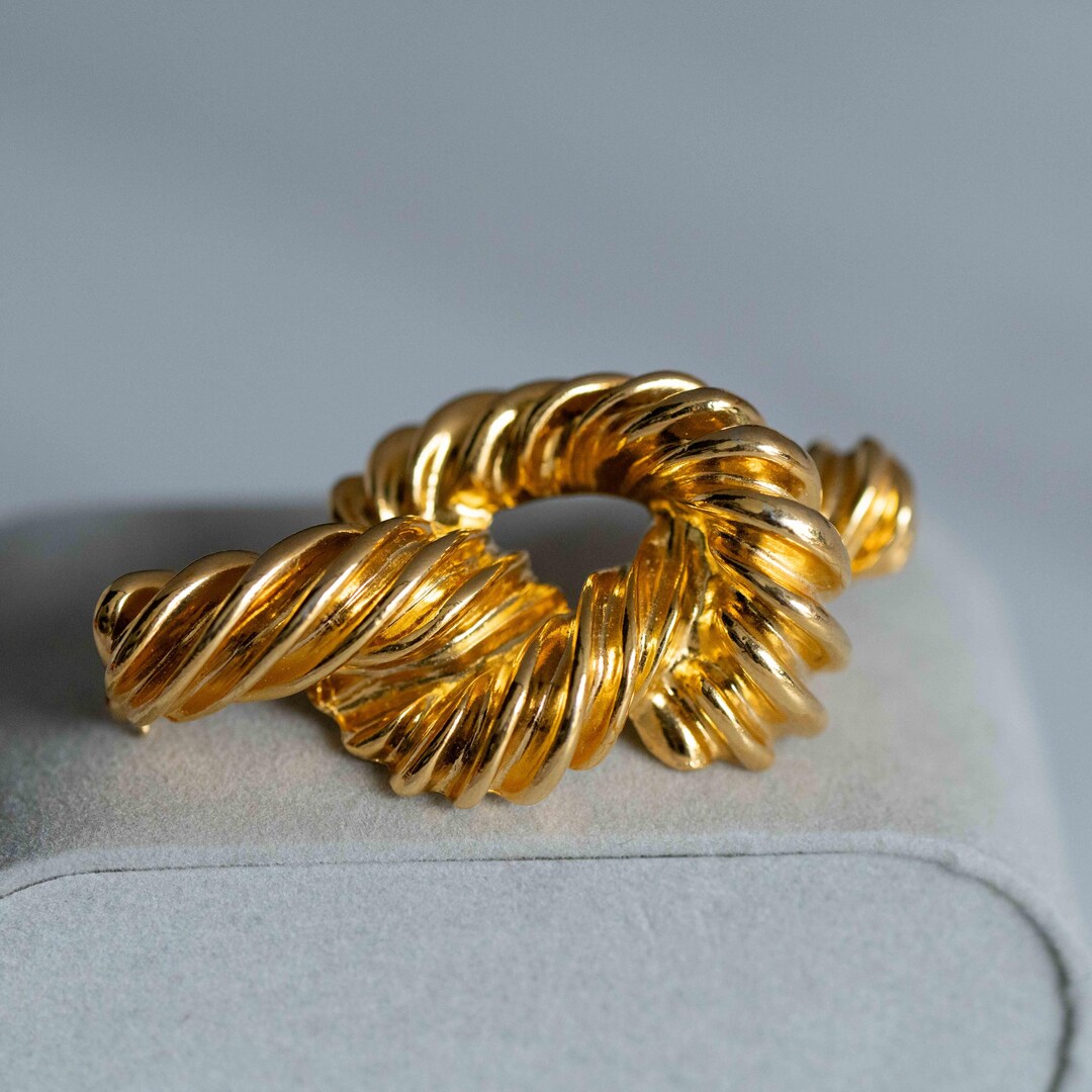 Vintage Carolee Gold Tone Brooch: 1970s Rope Knot Design - Etsy