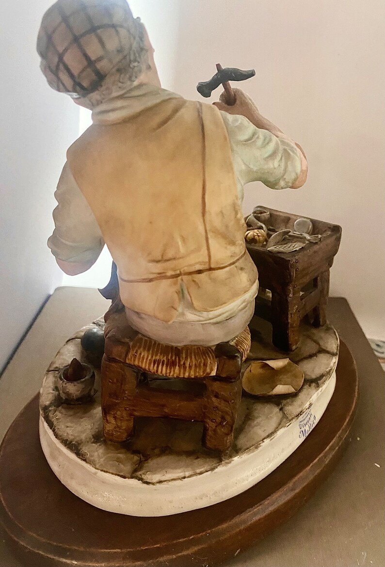 Capodimonte Porcelain Shoemaker Visconti Mollica - Etsy