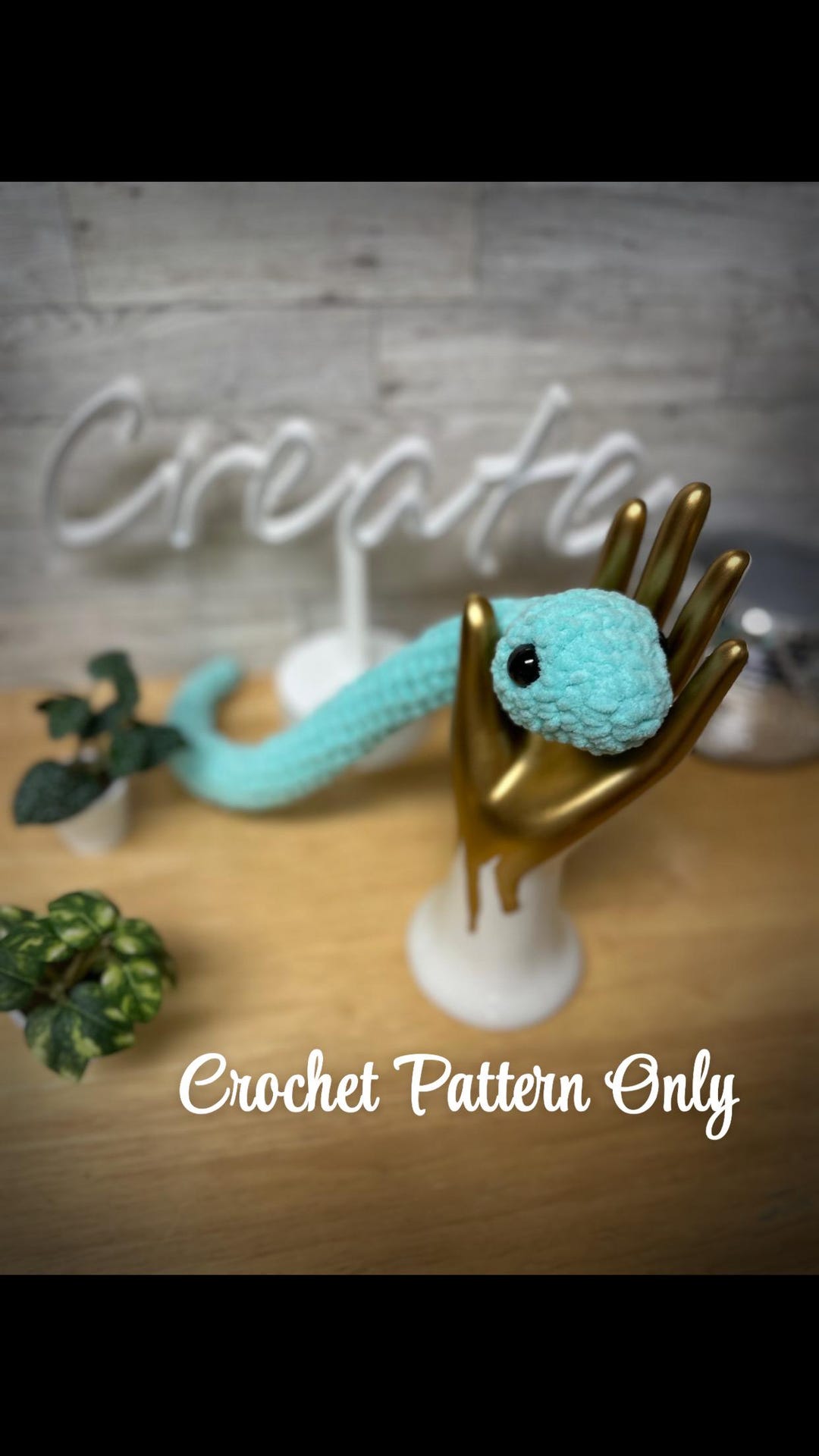 Snuggly Snake Crochet Pattern | Beginner Friendly | No Sew Crochet ...