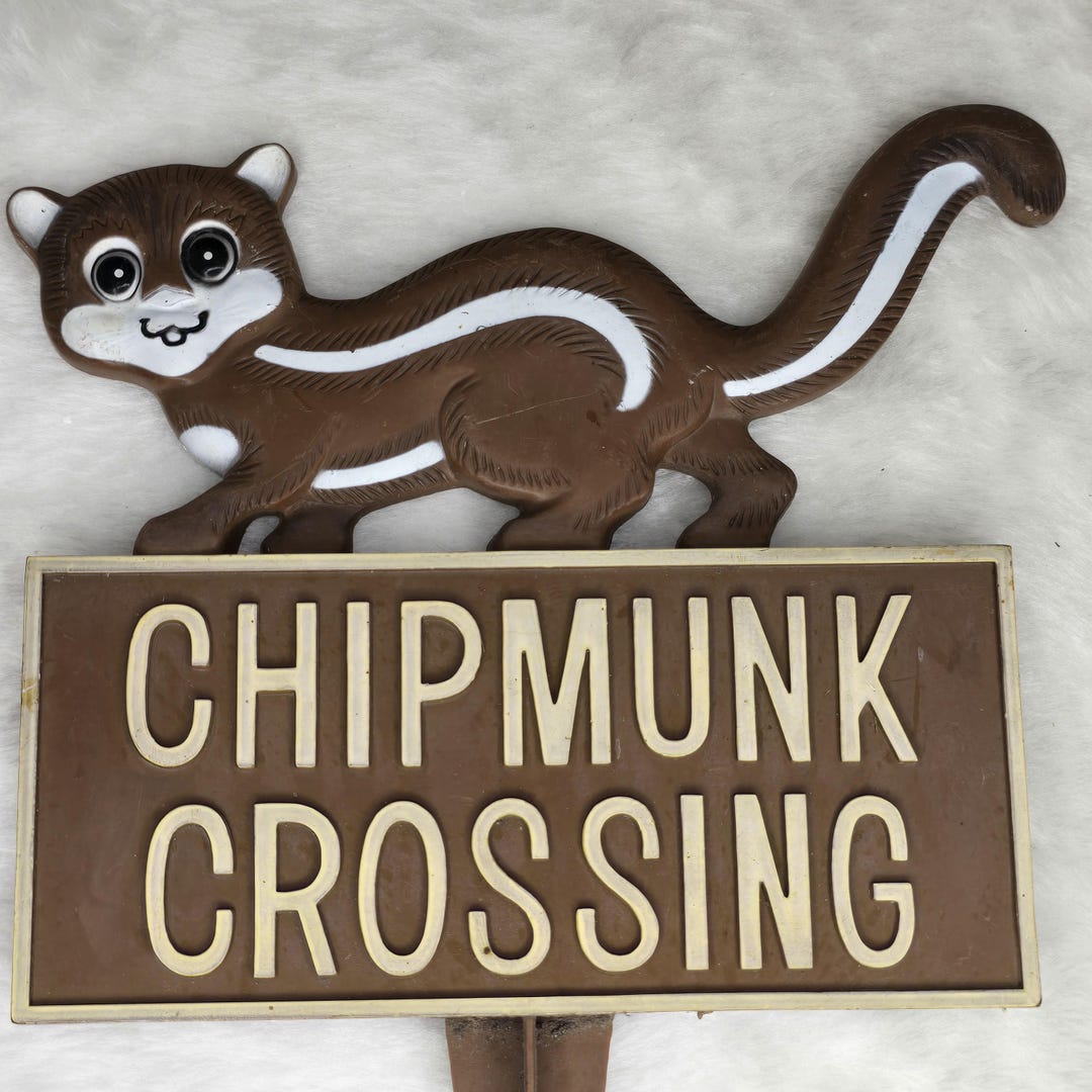 Vintage 1971 Chipmunk Crossing Sign - Etsy