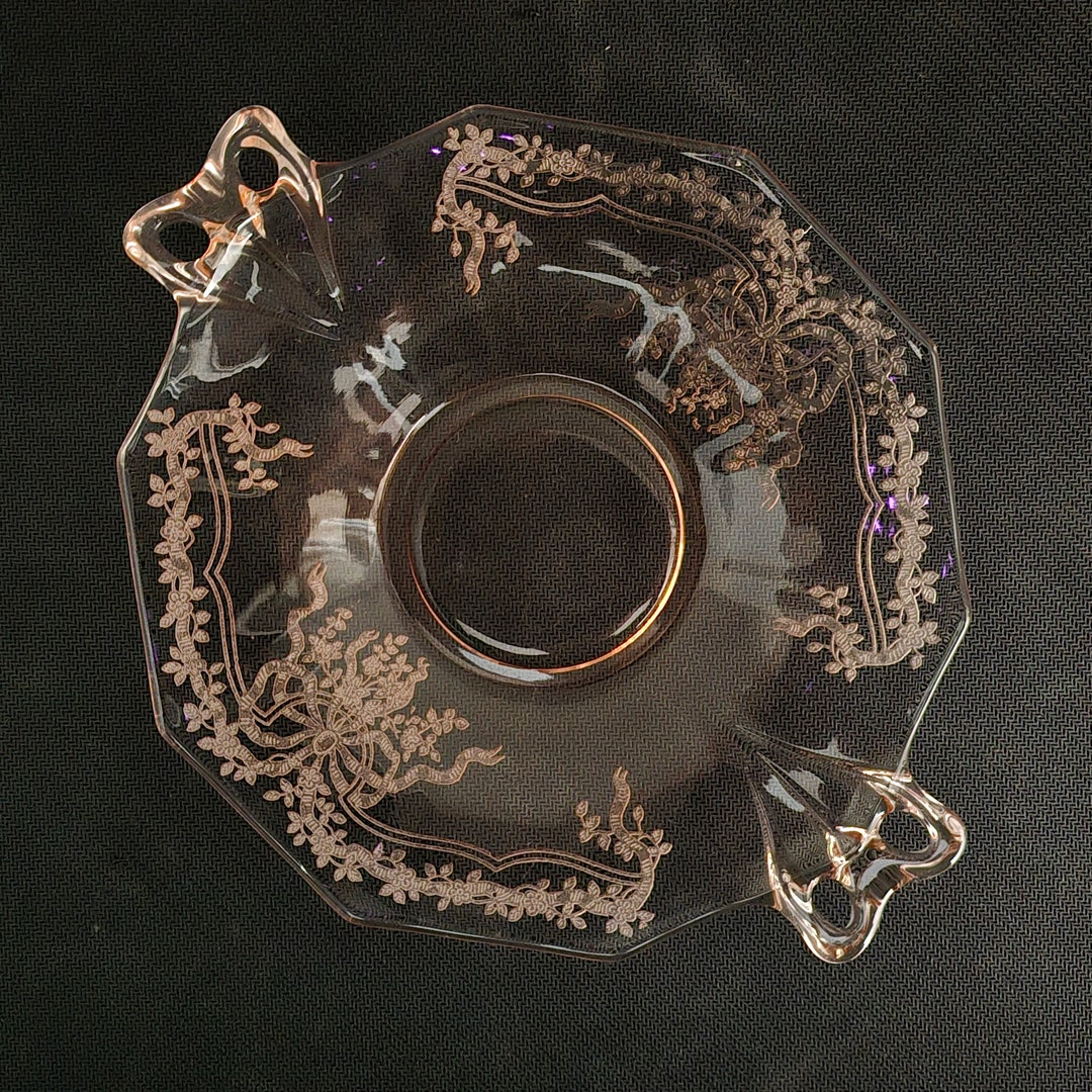 10-sided Depression Era Decagon Cake Plate With Bow Tie Handles ...