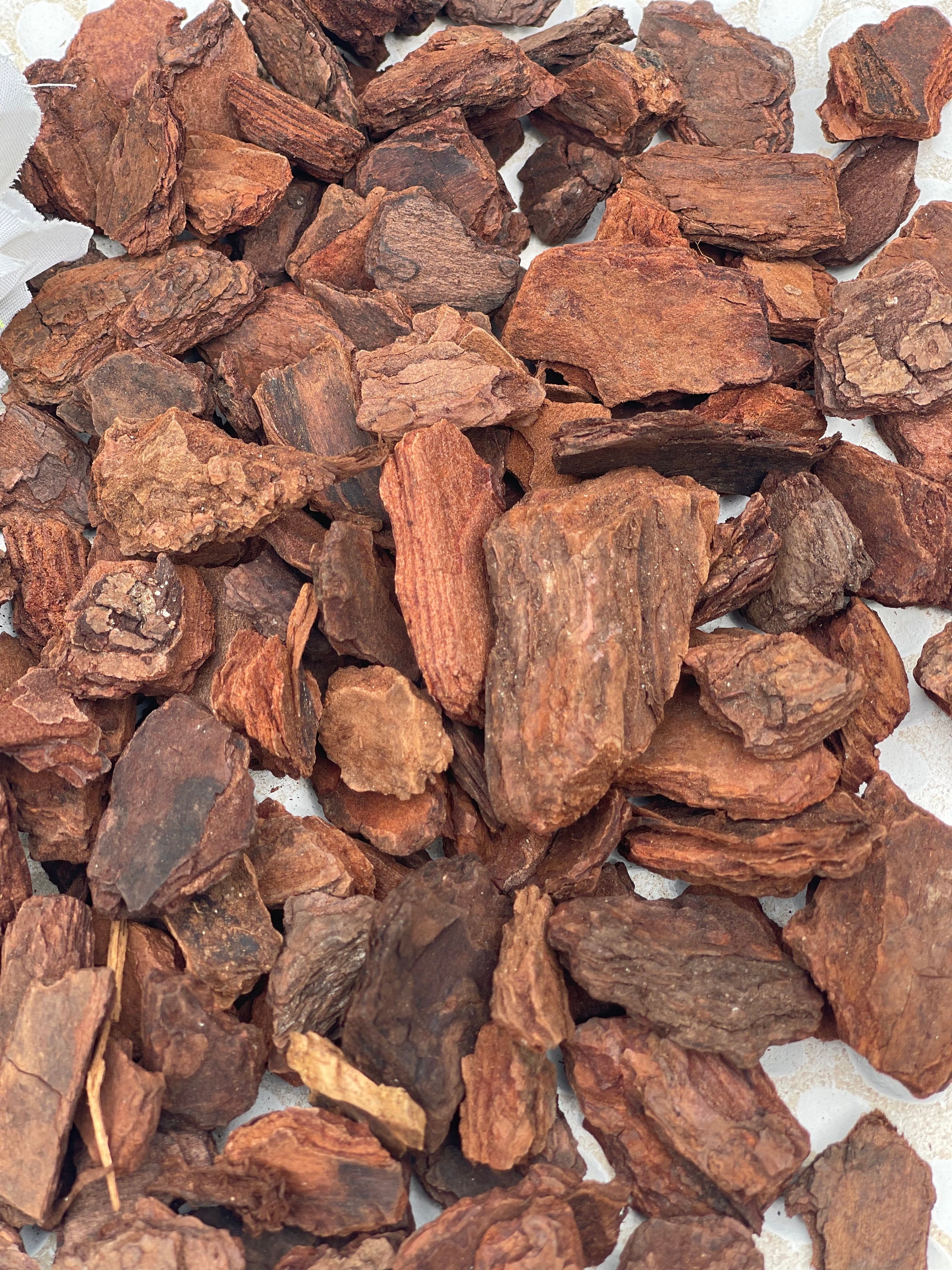 Orchid Pine Premium Mulch Barks Nuggets Sustainably Sourced, Moisture-retaining, Perfect for ...