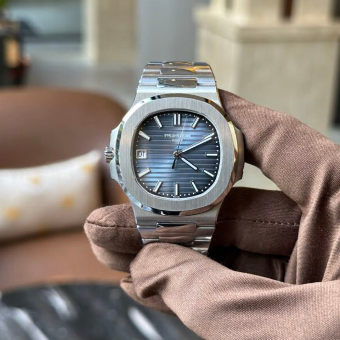 Patek Philippe Nautilus 5711 Blue Dial 41mm,stainless Steel Patek ...
