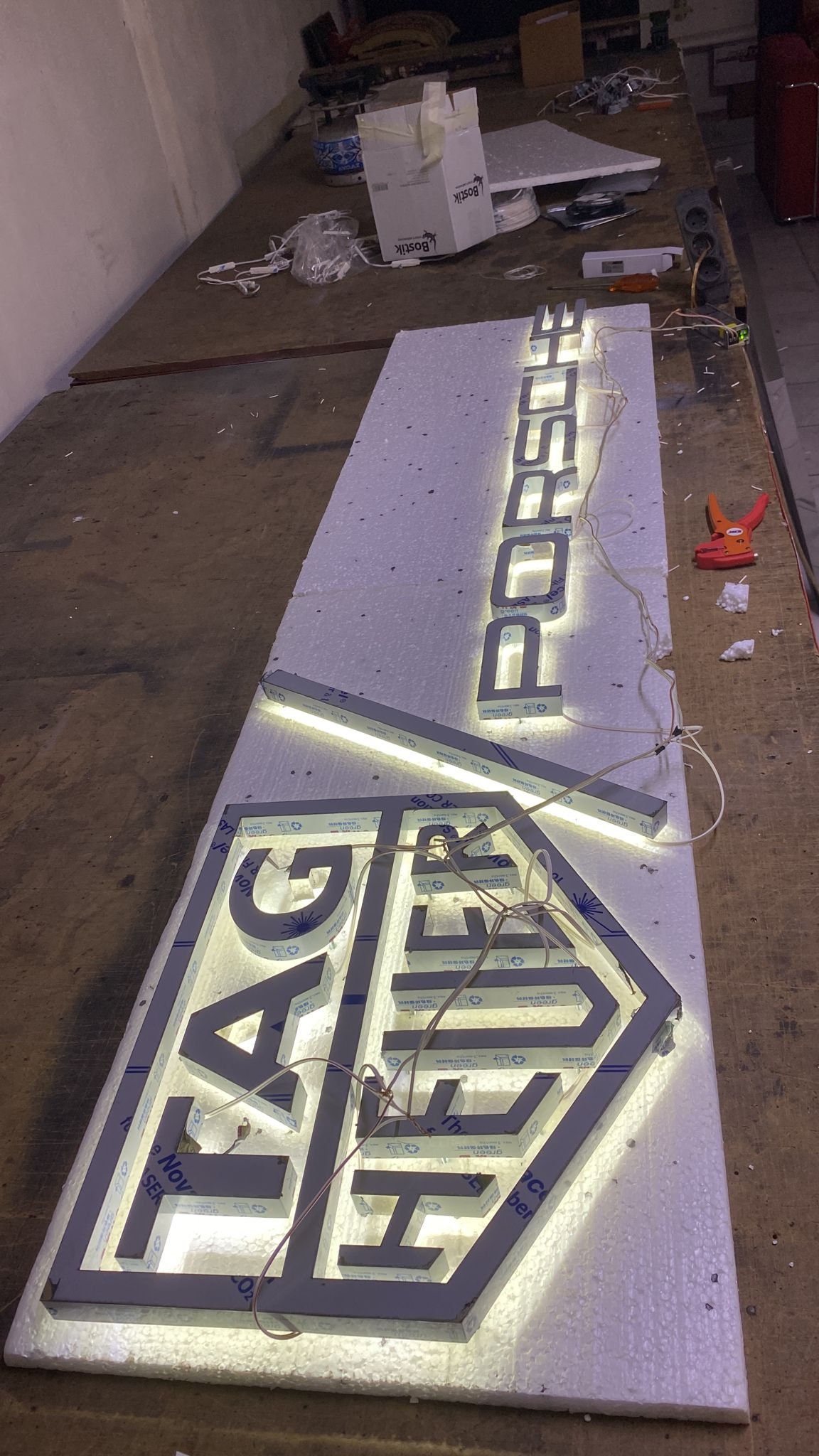 Custom Metal Letters, Custom Cutout Metal, Metal 3D, Metallic Logo ...
