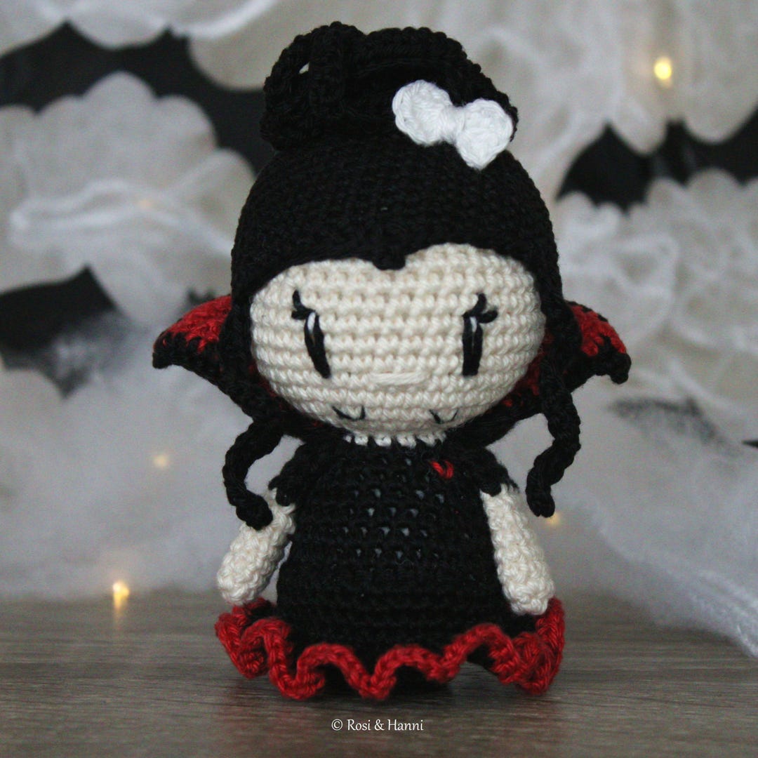 Crochet Pattern Mrs Dracula | PDF File | Crochet Vampire | Halloween ...