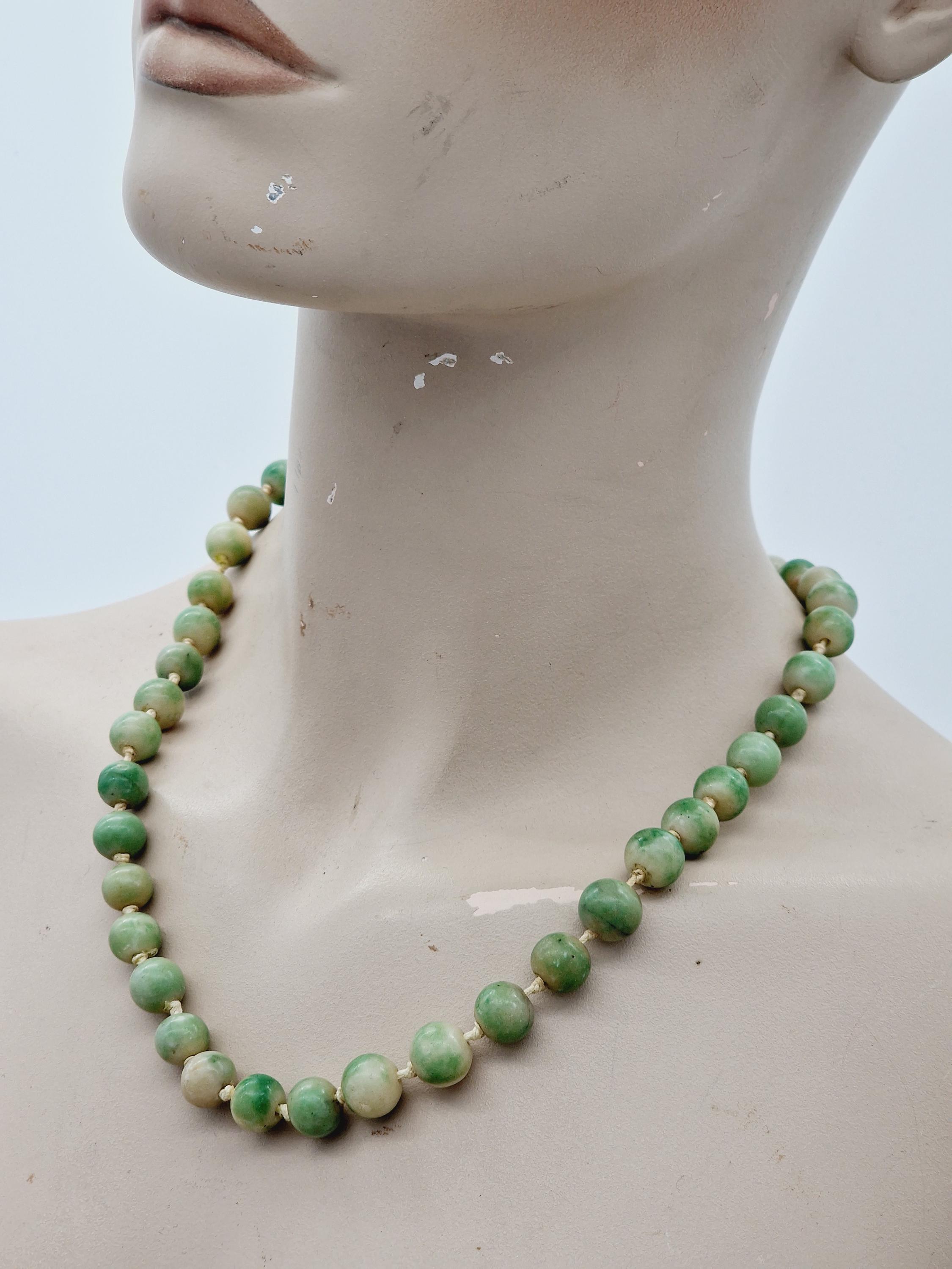 Antique Vintage Art Deco 1930's Chinese Green Jade Round Bead Necklace ...